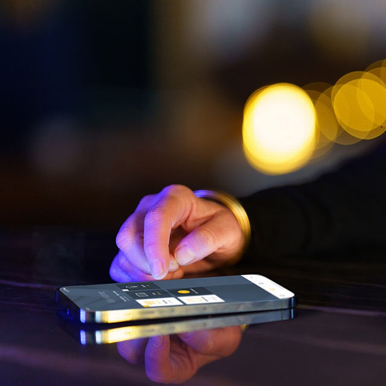 Neue TaHoma App von Somfy downloaden